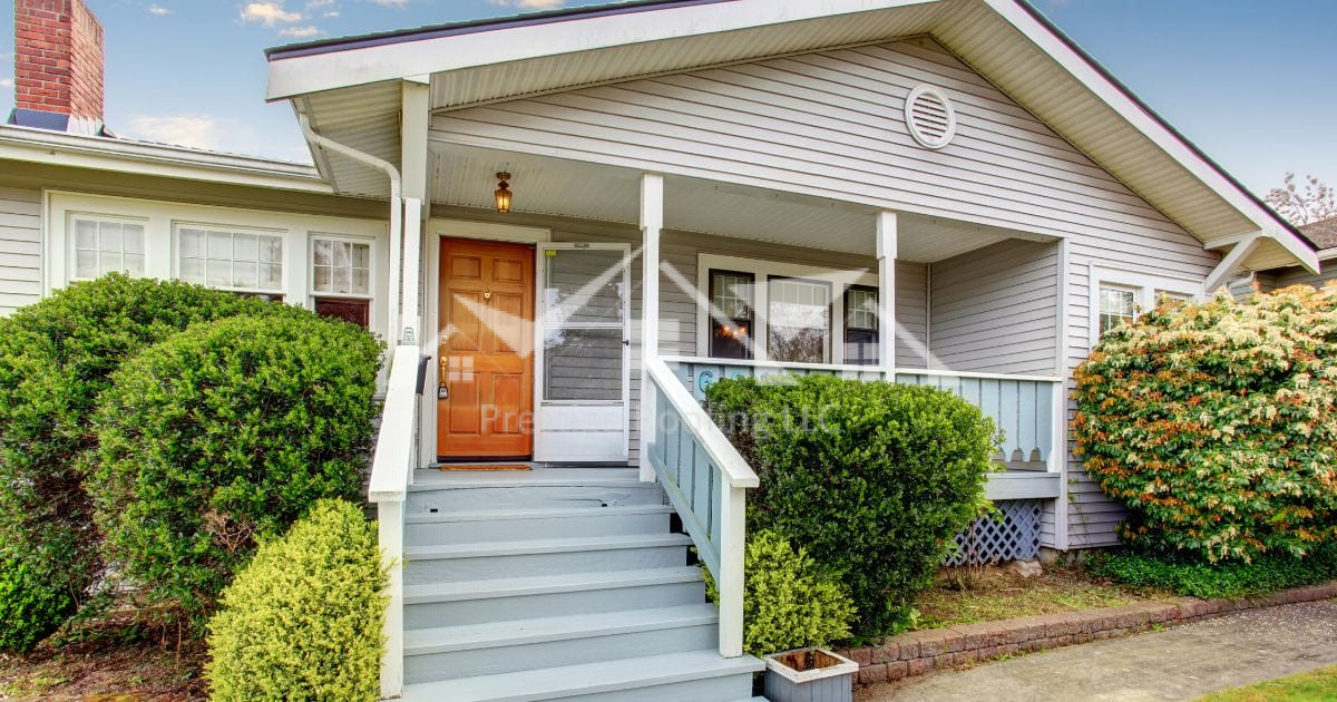 The Complete Guide To Roof Overhangs & 8 Types